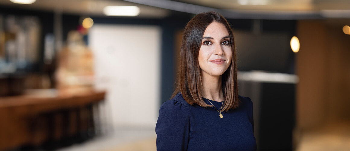 Victoria Scholar - Business and Financial Presenter