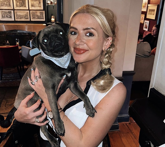 Lottie Hulme | Sun Showbiz Reporter, TikTok Star, Presenter