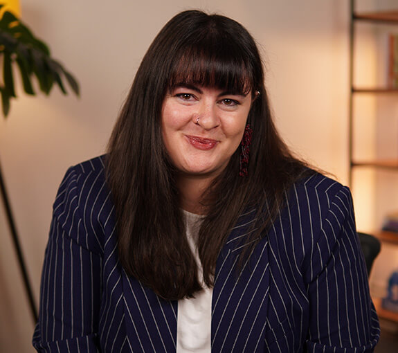 Rayka Kumru - Sexologist